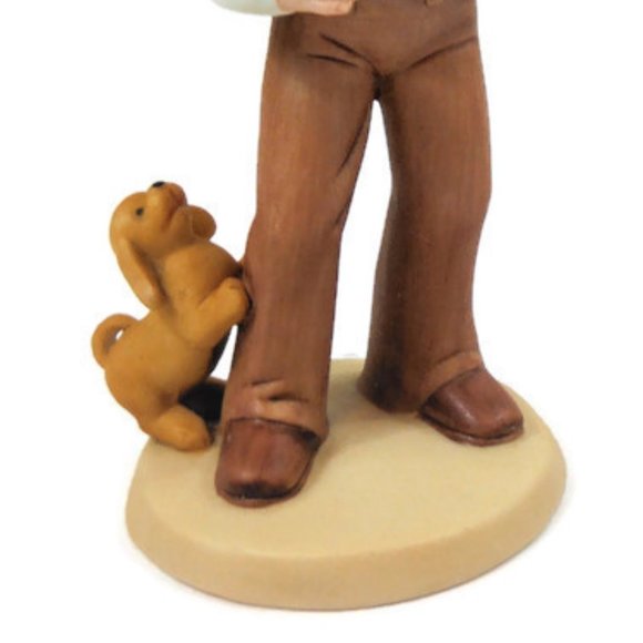 Avon | Accents | Vtg 981 Avon Best Friends Handcrafted Figurine | Poshmark